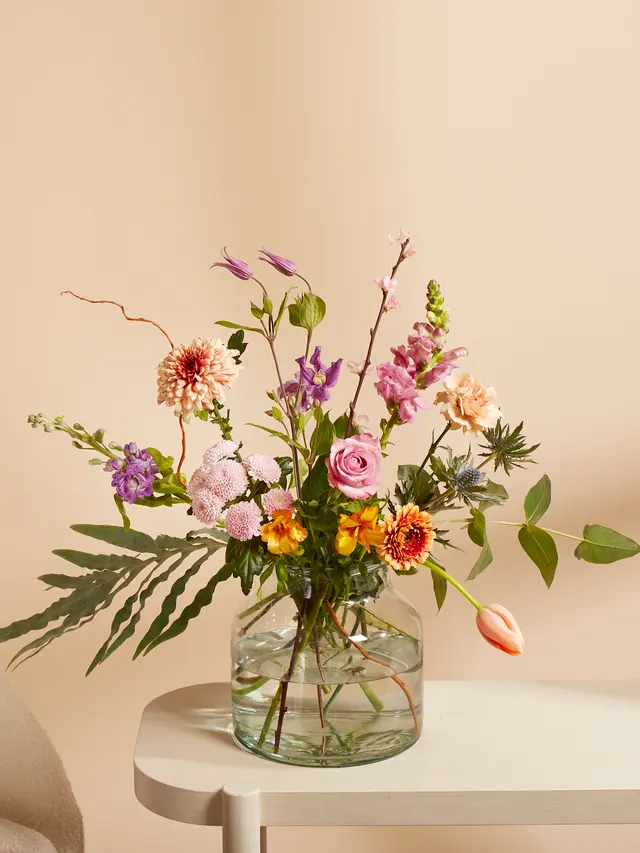 Flower delivery & flower subscriptions | bloomon